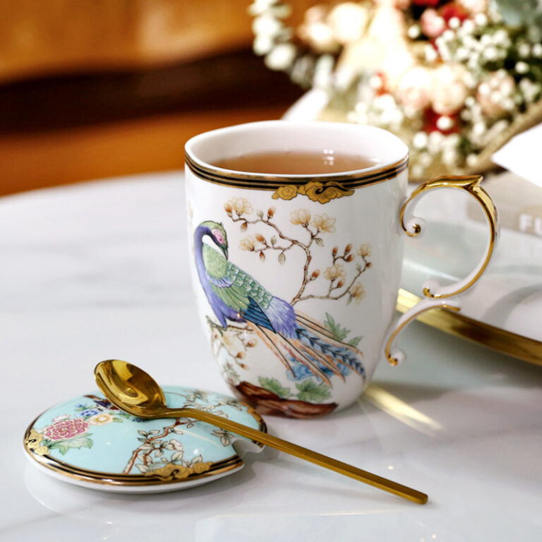 Phoenix Bone China Mug with Lid - Teasetbox.com