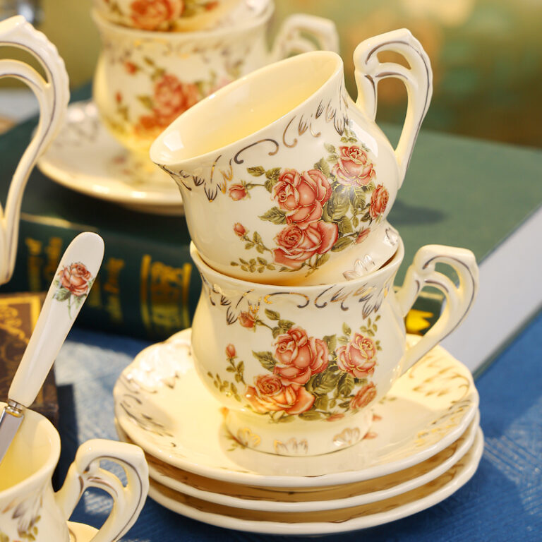 Vintage English Rose Tea Set Porcelain Teapot Set - Teasetbox.com